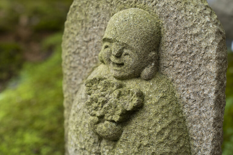 The Cultural and Religious Significance of Jizo Statues – ISHIMO SHOP BLOG
